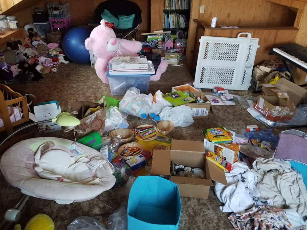 Clearing Clutter from Your Life Using the Quick Win Principle